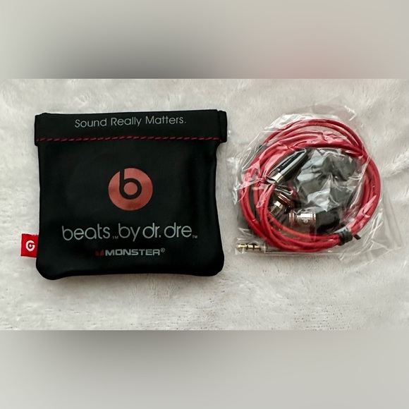 Beats by Dre | Headphones | New Monster Ibeats Headphones With Controltalkinear | Poshmark